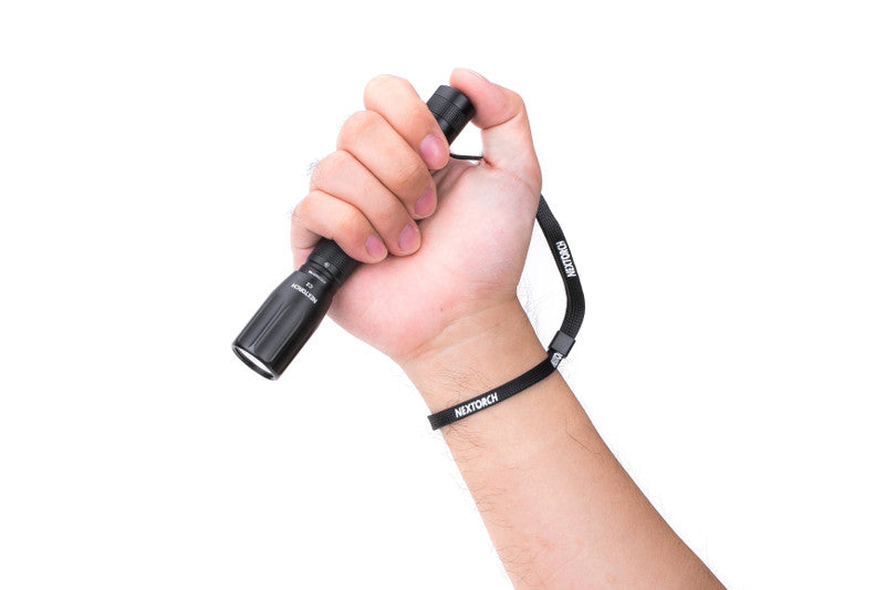 NEXTORCH C2 2AA LED Taschenlampe – HuReSCo-Online-Shop